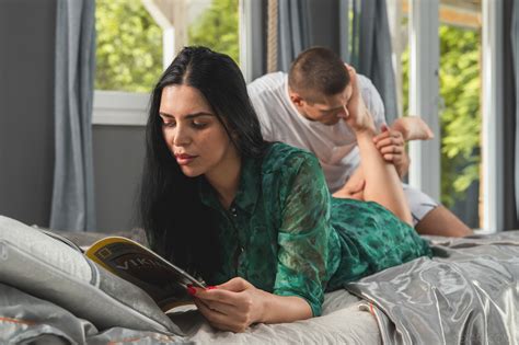 Amateur Girl Sexart Look Into My Eyes Kira Queen Deny