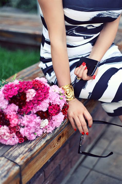 YOUR SPEAKER FOR NAKED BLOGGING ADVENTURES CLASS AnaMorodan