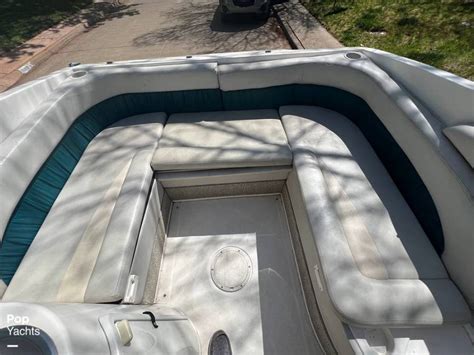 1998 Wellcraft 2400 Eclipse Sc Power Boats Express Cruisers For Sale