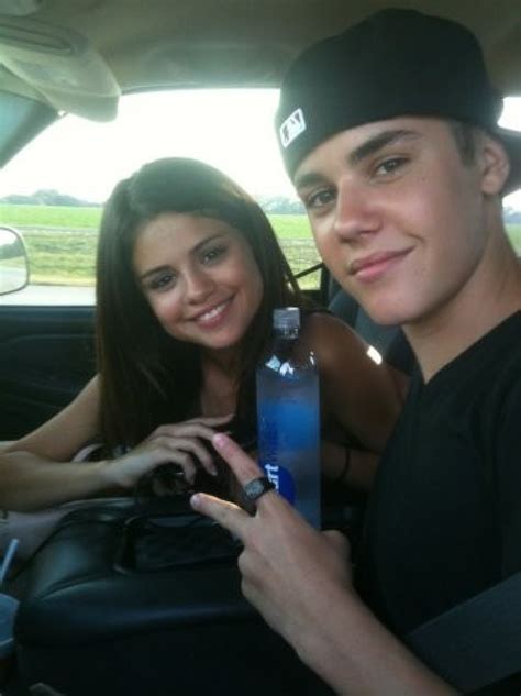 Did Justin Bieber And Selena Gomez Break Up Relationship Is All Good IBTimes
