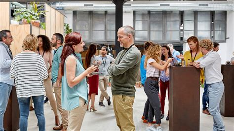 Networking Follow Up Email 8 Dos And Donts Of Networking Follow Up