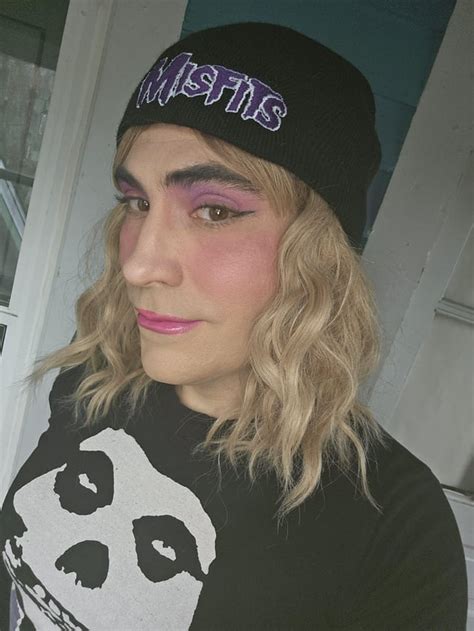 Thought I Looked Cute So I Posted Pics Men Wanted More😅 R