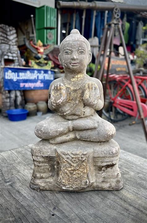 กุมารทองหลวงพ่อเต๋ รุ่น3 พิมพ์หน้าพระพุทธ Ennxo