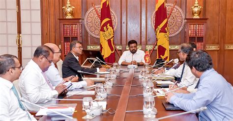 ජනාධිපති සහ මුදල් අමාත්‍යංශ නිලධාරීන් අතර සාකච්ඡාවක් අභියෝග මධ්‍යයේ වුවද ජනතාවට ලබා දෙන ප්