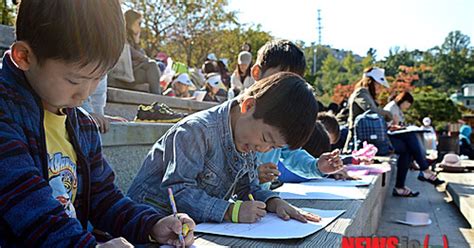 옹기종기 모여 그림그리기