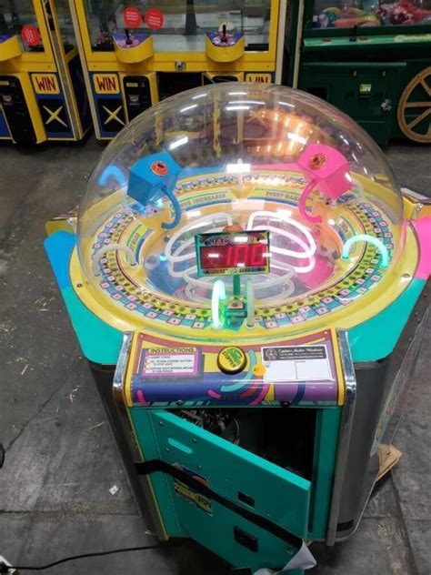 Cyclone 3 Player Ticket Redemption Game 1