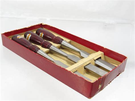 Superb Stanley 750 Chisel Set In Original Box With Handle Labels