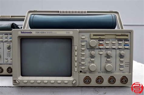 Tektronix Tds 420 And 420a Digital Oscilloscope Boggs Equipment