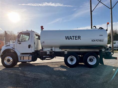 2025 Freightliner M2106 6x4 Load King Load King 4000 Gallon Water Tank