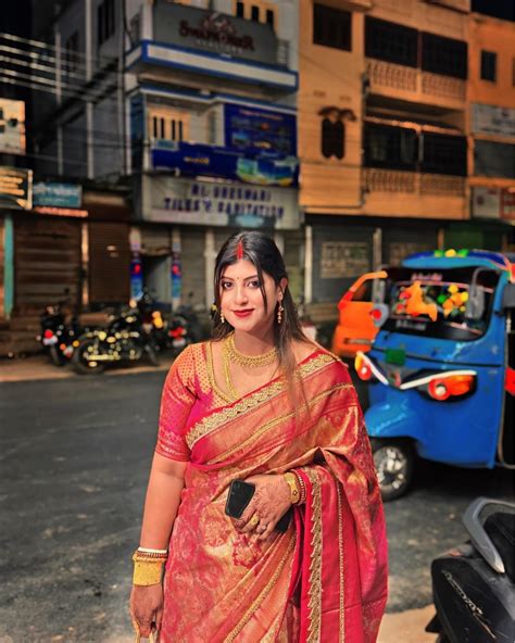 Prianca Acharya Six Yards Of Pure Grace Instagram