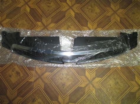 Решетка радиатора Шевроле Круз верхняя 96981100, 95931767 : купить, цена