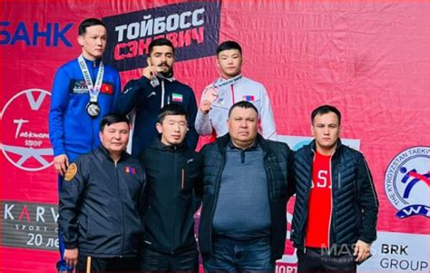 Дифийн анхдугаар наадмын сонгомол бөхийн төрлөөс Н Эрхэмбаяр хүрэл медаль хүртжээ