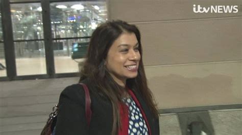 Tulip Siddiq Keeps Smiling Through Reporter Questions After Resigning