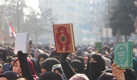Swedish Pm Scrambles To Sympathise With Muslims Amid Global Quran Burning Uproar Doha News