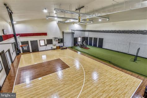 Crazy Critters Cabin Barndominium Barn House American Buildings Artofit