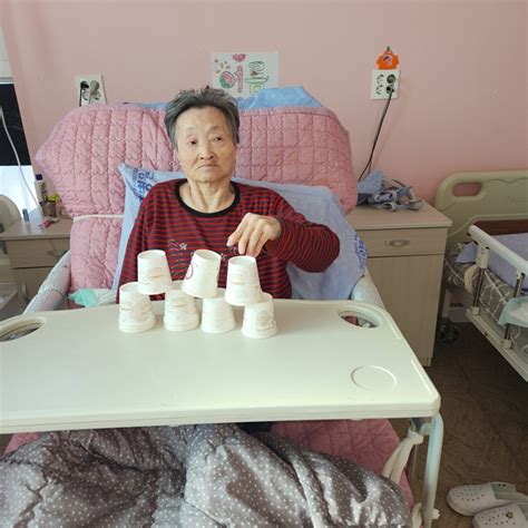 12월 프로그램 컵쌓기