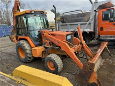 1991 John Deere Backhoe Orange As Is Online Government Auctions Of Government Surplus Municibid