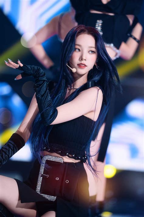 에스파 카리나 커마