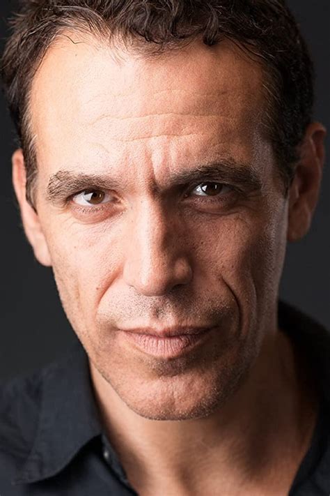 Christopher Sciueref About Entertainmentie