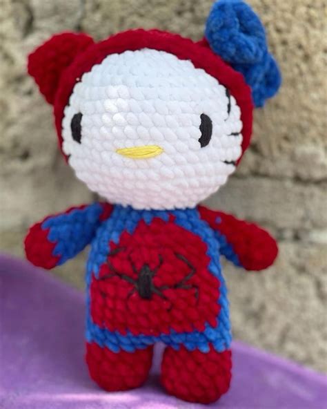 Hello Kitty Con Traje De Spiderman 💗 Trajes De Spiderman Spiderman