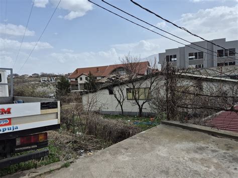 Глас на Америка Американската амбасадорка Кејт Мери Брзн денеска имаше средба со министерот за