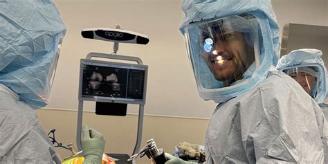 Surgeon Performs First Corin Apollo Robotic Knee Replacement On The West Coast