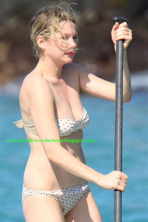 Hollywood Actresssexy Hollywood Actress Michelle Williams In Bikini