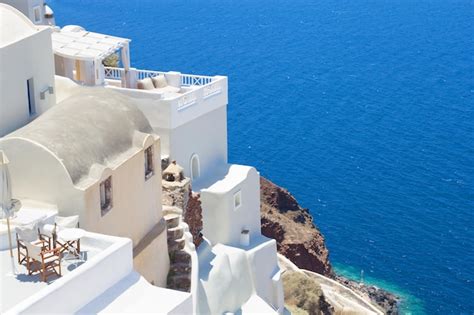 그리스 산토리니 섬의 전통 가옥 프리미엄 사진