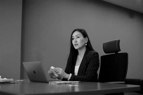 Ерөнхий сайдын хэвлэлийн төлөөлөгчөөр Ч Болортуяаг томиллоо