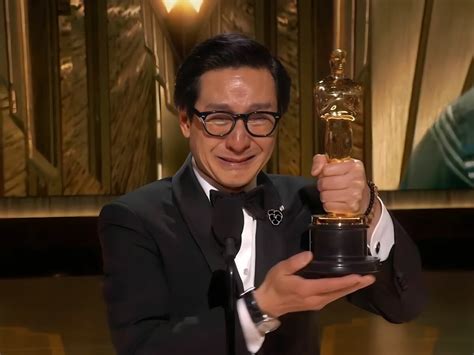 Best Supporting Actor Oscar 2023 Winner Ke Huy Quan Wins Award F