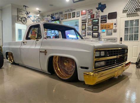 1 Gold Deluxe Rlowriders