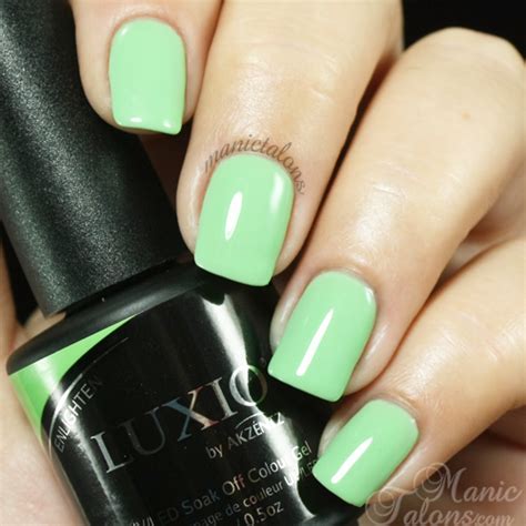 Manic Talons Nail Design Akzentz Luxio Springsummer 2015 Swatches