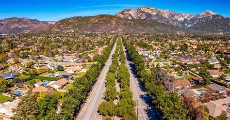 Dock Leveler Vs Dock Ramp Prestige Loading Docks
