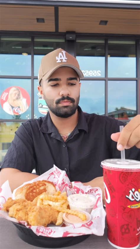 Gabriel Rivera Itsgabrielrivera • Instagram Photos And Videos