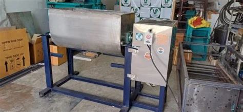 Ss Powder Blending Machine Automation Grade Semi Automatic Capacity