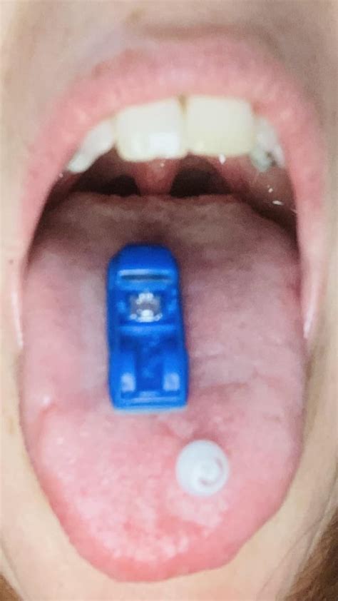 Drive Into My Mouth Hot Wheels Rgiantess