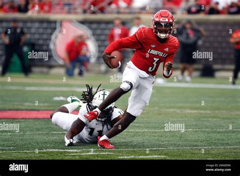 Louisville Quarterback Malik Cunningham 3 Outruns The Diving Grasp Of