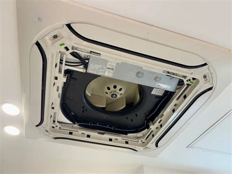 에어콘 가스충전 가능하신 분 당근 중고거래