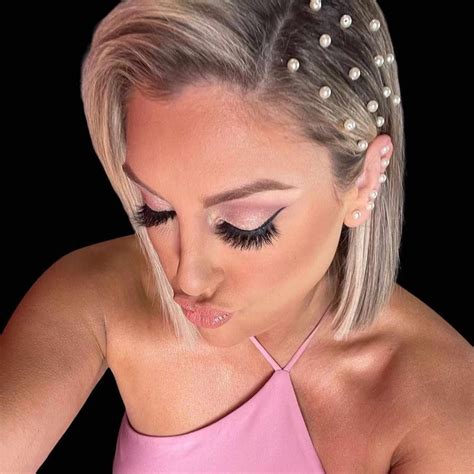 The 25 Best Side Part Bob Hairstyles To Copy Asap