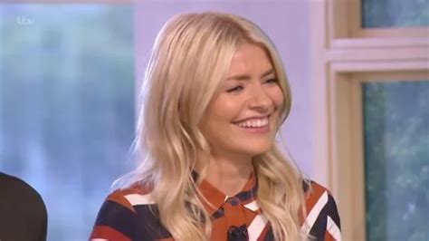 This Morning Presenter Holly Willoughby Makes Sex Gaffe Live On Tv Liverpool Echo