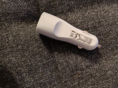 Clas Ohlson USB Billaddare Köp på Tradera 665617124