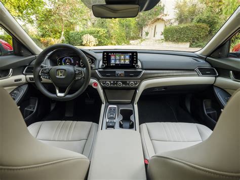The 2022 Honda Accord Is Anything But Boring Motorbiscuit