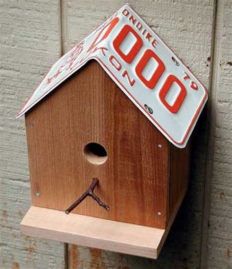 How To Build A Birdhouse With A License Plate Roof At William Foxworth Blog