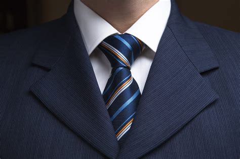 Men S Tie Guide Types Of Ties How To Tie Them And When To Wear Them Family Britches