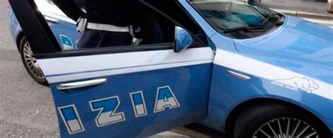 Picchiata Dai Bulli In Pieno Giorno Vittima Una Ragazza Di 13 Anni