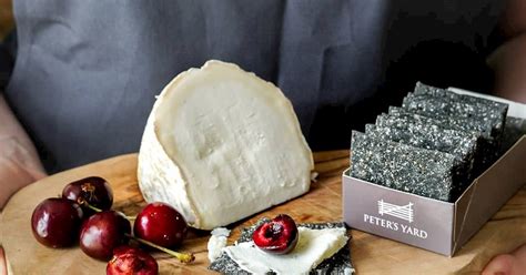 English Goat Cheeses 15 Best Goat Cheeses Goat Cheese Types Dishes
