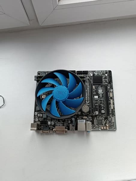 Полностью рабочая материнская плата Gigabyte GA-F2A68HM-DS2 с 16гб ддр3 ...