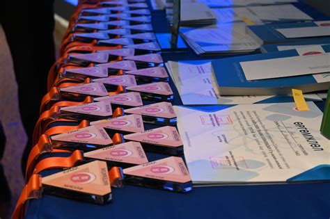 Шинэ Монгол Сургуулийн Ерөнхий Шинэ Монгол сургууль Facebook