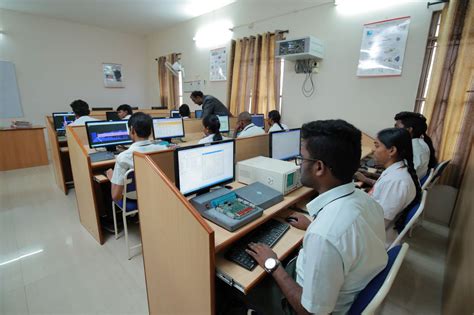 ECE LAB DETAILS Erode Sengunthar Engineering College