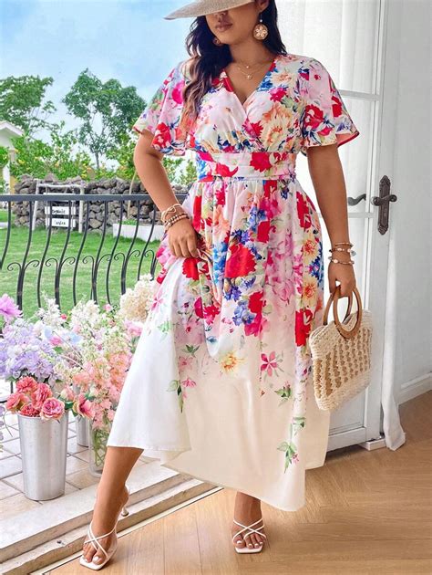 Celure Plus Size Summer Floral Vacation Style V Neck Ruffled Short